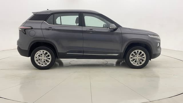 Used Chevrolet Groove 2023 for sale in Dubai - Yallamotor UAE